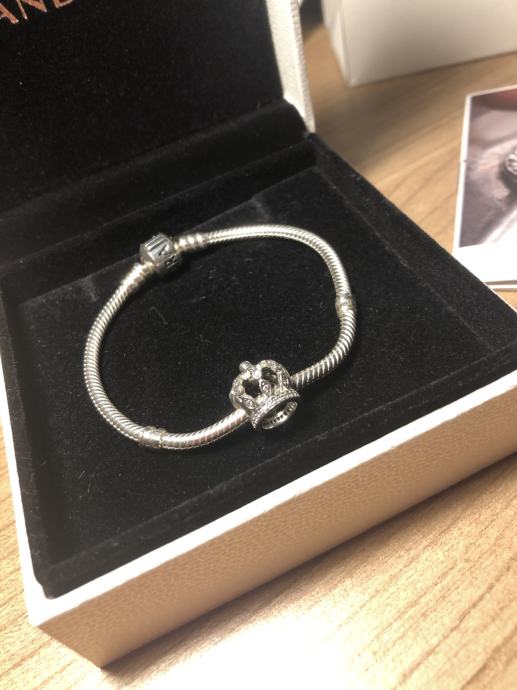 Pandora narukvica s privjeskom ORIGINAL