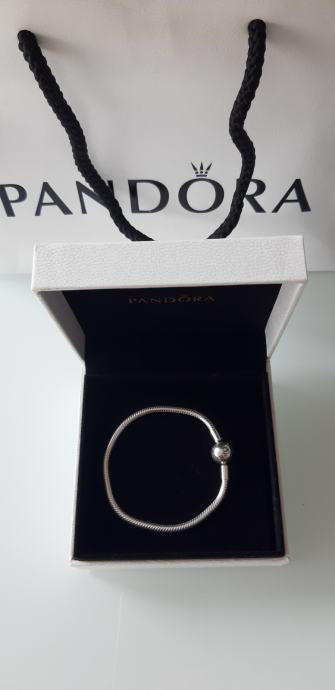 Pandora narukvica
