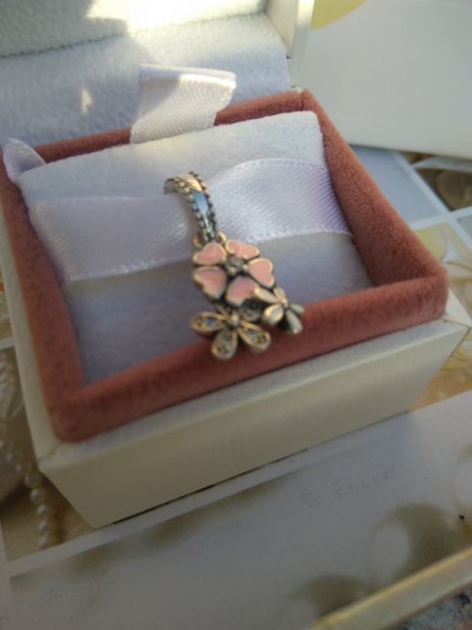 Pandora privjesak, 100 % čisto srebro S925