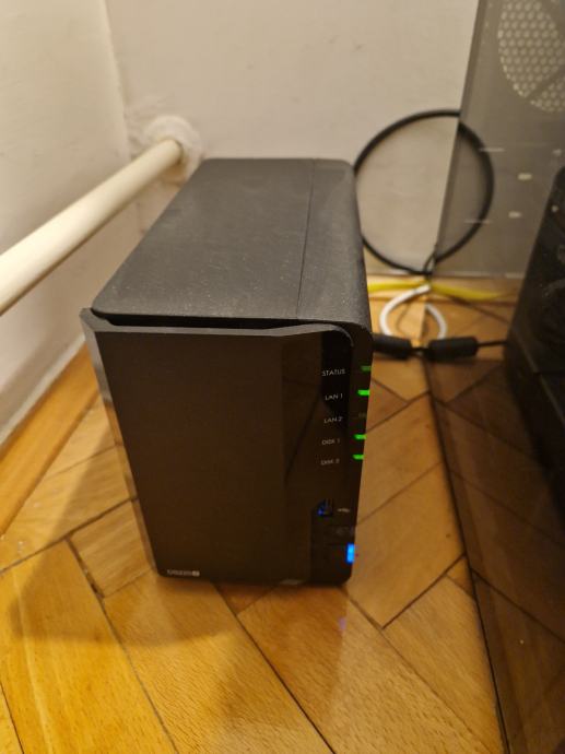 Prodajem Synology DiskStation DS220+