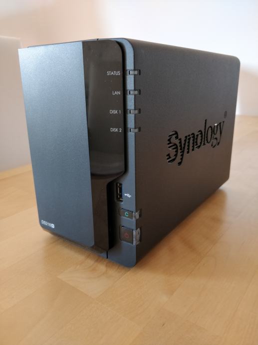 Synology DS218+ NAS server + extra 8GB RAM-a, bez diskova