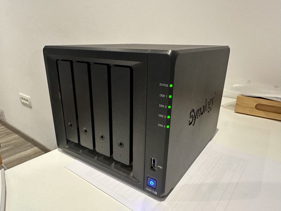 Synology DS918+
