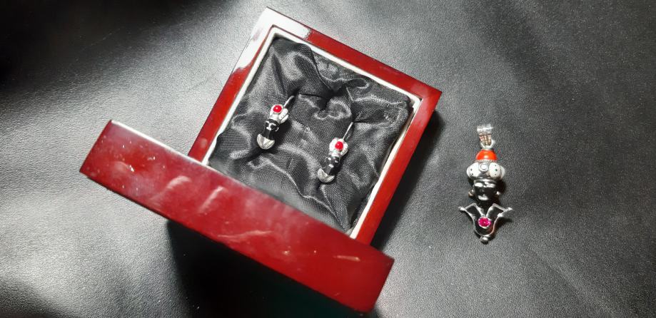 Morčići naušnice i privjesak za lančić