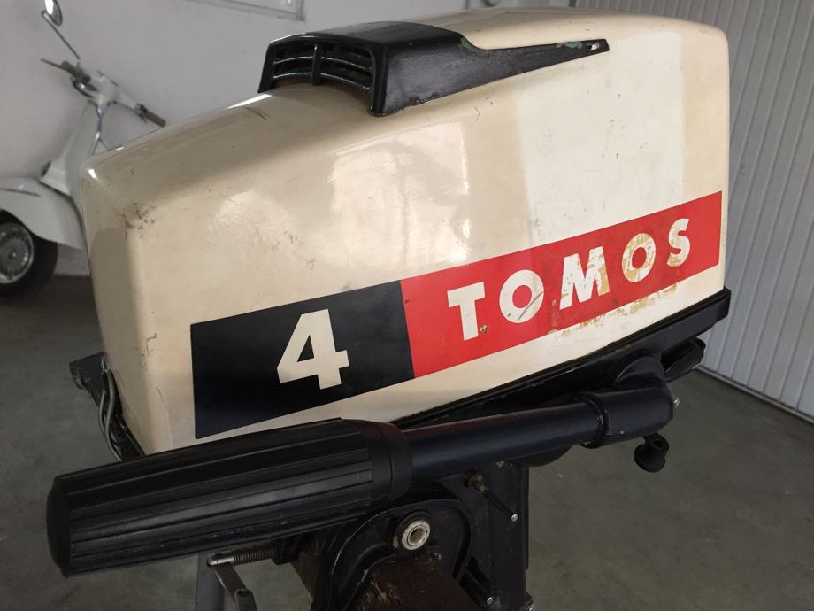 Legendarna penta - Tomos 4 - vanbrodski motor - bez spremnika goriva