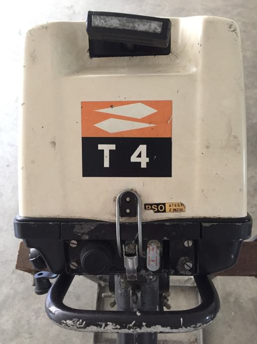 Legendarna penta - Tomos 4 - vanbrodski motor - bez spremnika goriva