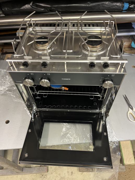 Štednjak Dometic Sunlight