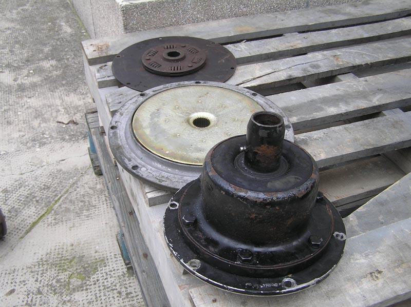 Damperi za kopču i za noge