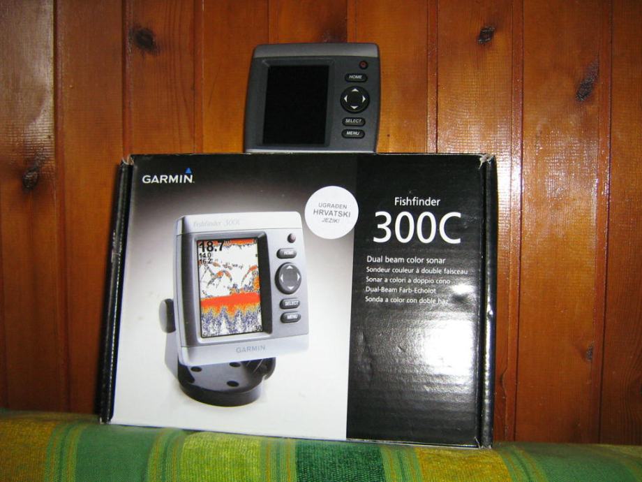 Garmin fishfinder 300C