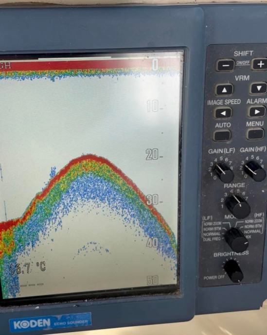 Koden 832 fishfinder