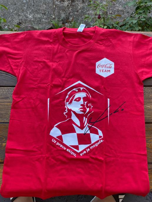 Hrvatske navijačke majice, Luka Modrić, novo