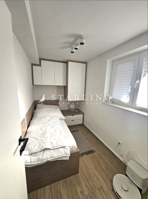 2 KUĆE, PRODAJA, ZAGREB, TRNJE, 331 m2 (prodaja)
