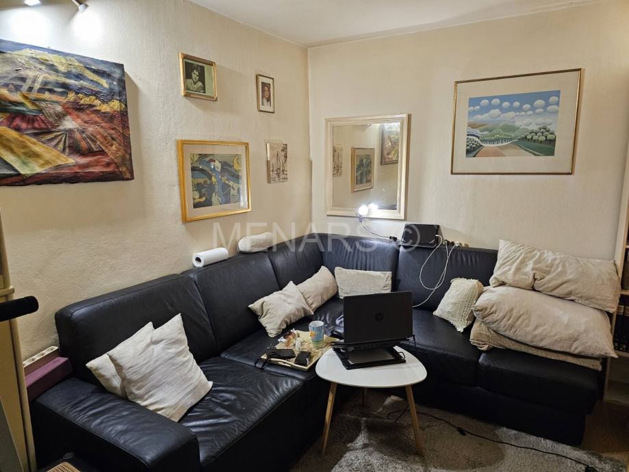 2-SOBAN STANČIĆ 33 m2 S BALKONOM, ĐUREK! PRILIKA! (prodaja)