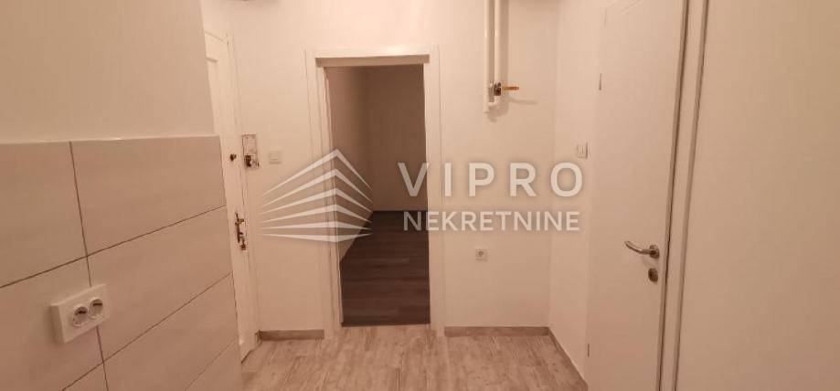 26 m2, garsonijera, ADAPTIRAN, Schlosserove stube, Kaptol, Trg bana Jo ...