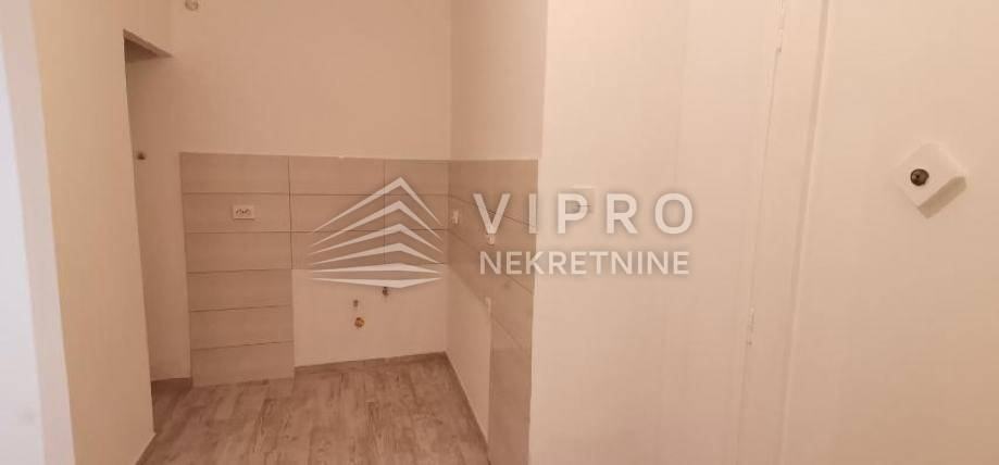 26 m2, garsonijera, ADAPTIRAN, Schlosserove stube, Kaptol, Trg bana Jo ...