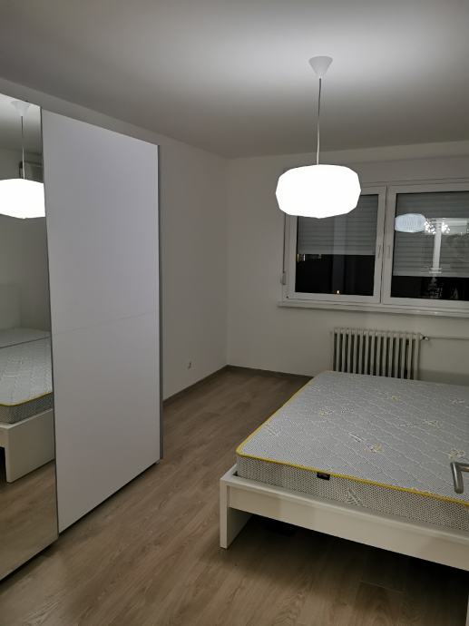 NOVO !! 65 m² Renoviran stan 2 kat. (iznajmljivanje)
