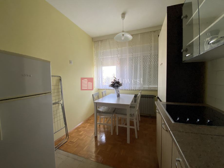 A. ŠTAMPARA - jednosoban stan 35 m2, IV, centralno (prodaja)