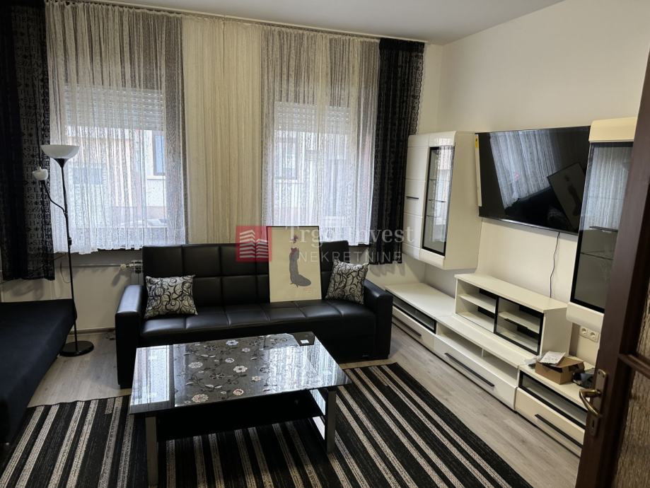 A.STARČEVIĆA (Centar) dvosobni stan,70 m2,namješten,NAJAM. (iznajmljivanje)