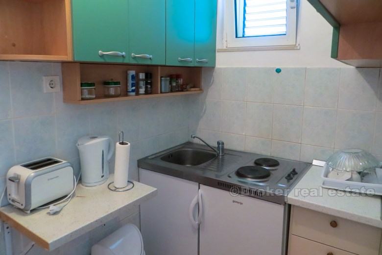 Apartman u centru grada s pravom nadogradnje jos jednog kata, PRILIKA ...