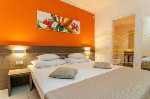 Biograd, apartmani u turističkom resortu (prodaja)