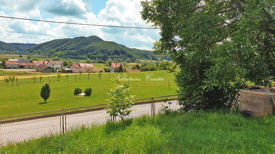 Beletinec: kuća na velikom zemljištu, 9 km od Varaždina! (prodaja)