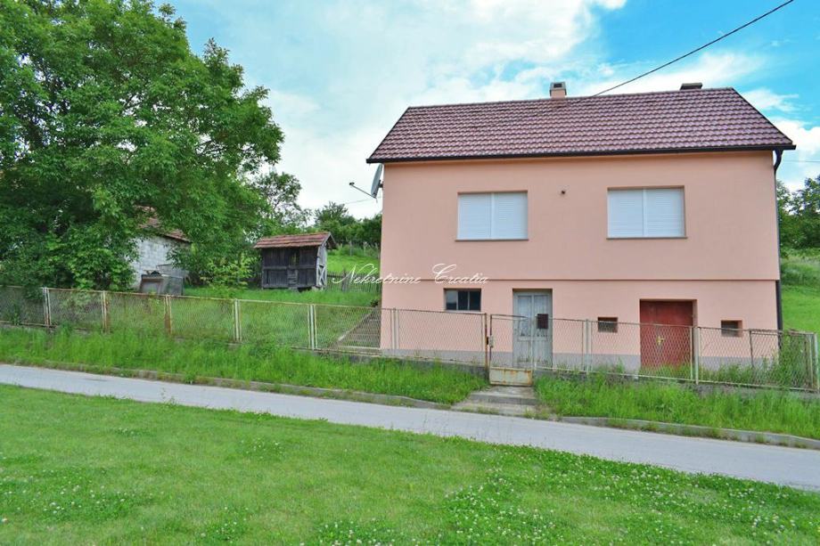 Beletinec: kuća na velikom zemljištu, 9 km od Varaždina! (prodaja)