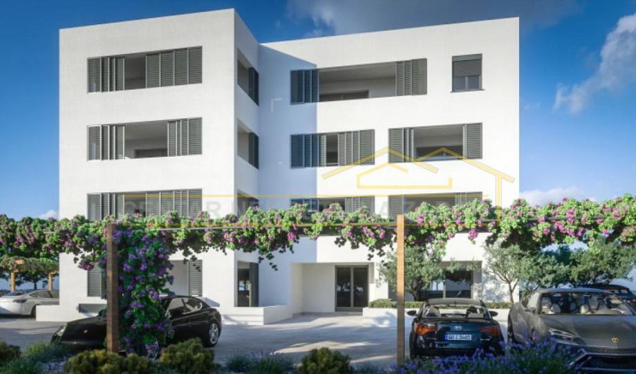 Borik, novogradnja, dvosobni stan, drugi kat (prodaja)