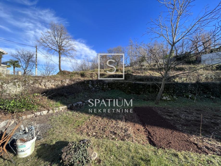 BREGI, GRAĐEVINSKI TEREN 1500m2