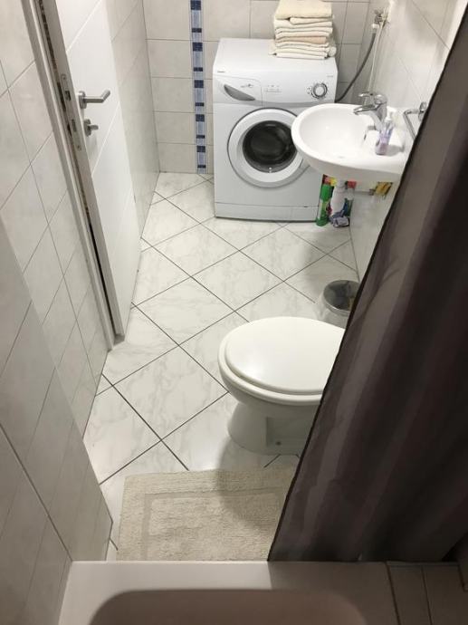 CENTAR GRADA 55M2 DVOSOBAN STAN STUDENTIMA STROGI CENTAR GRADA ...