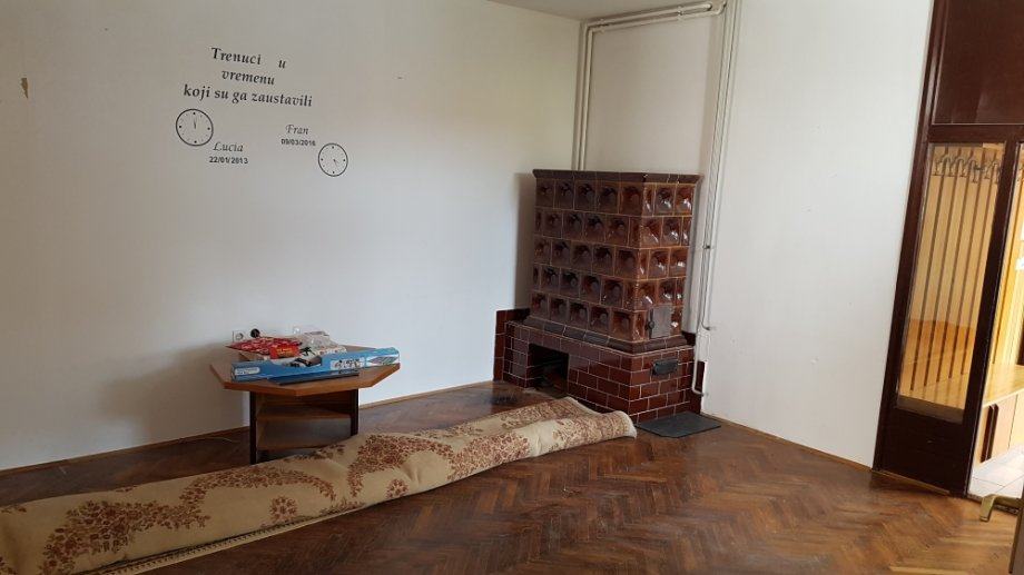 CENTAR,M.Mesić,Sl. Brod,prizemnica 130 m2+posl.prostor 70 m2,tavan ...