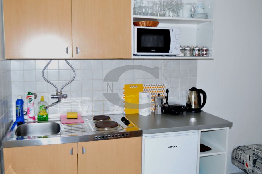CENTAR, STAN, 35 M2 (prodaja)