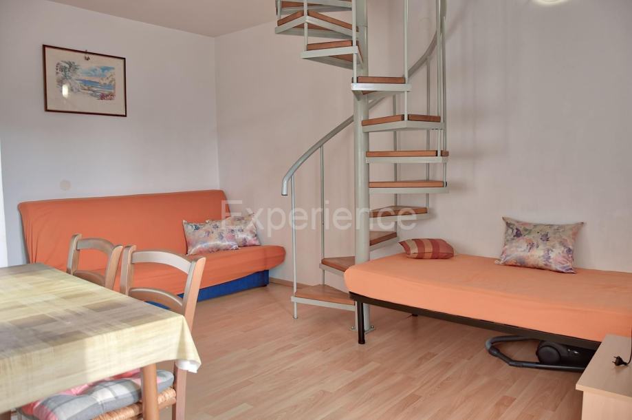 Červar porat - studio apartman sa galerijom! (prodaja)