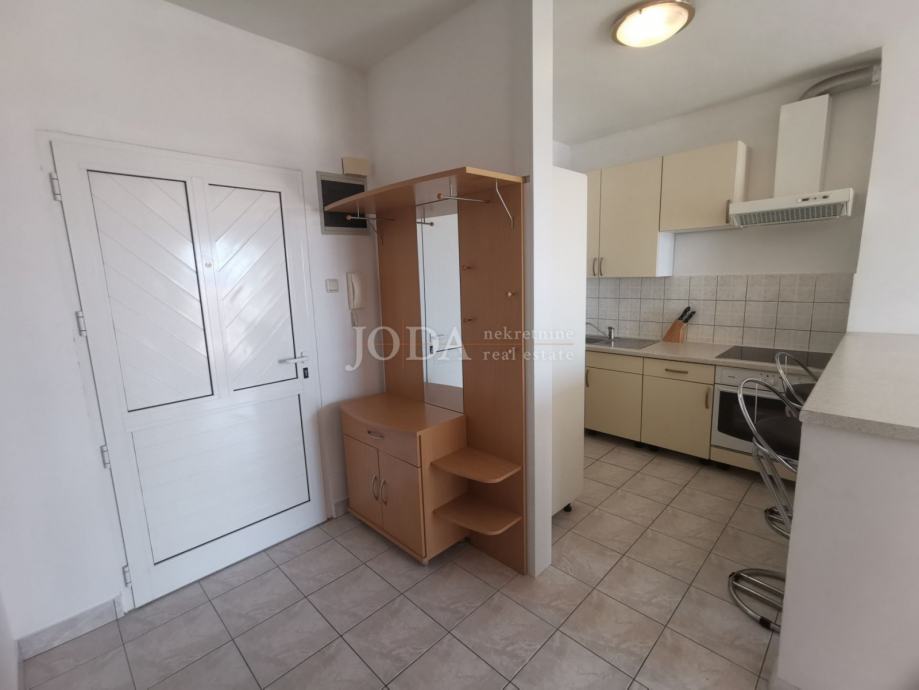 Crikvenica stan 42m2 (prodaja)