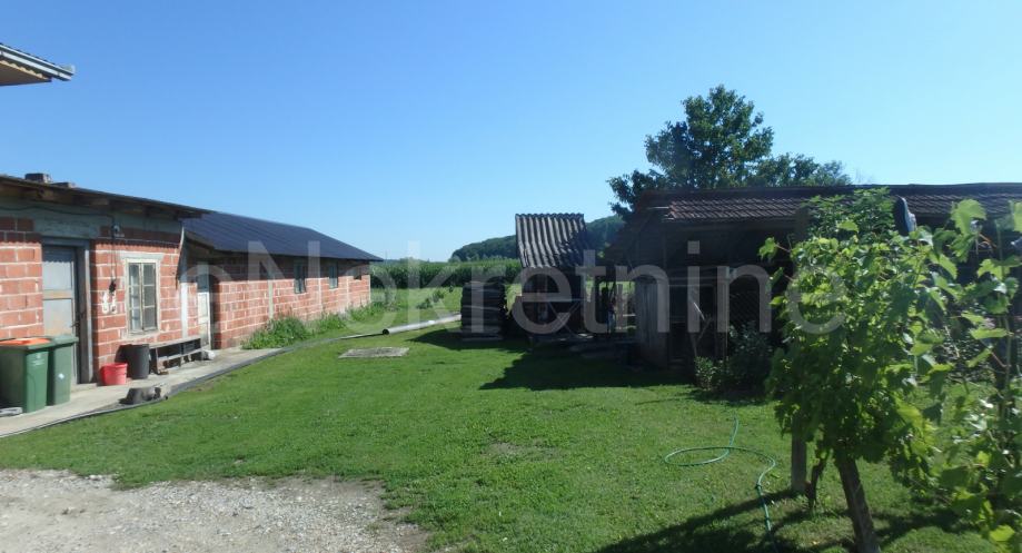 CUBINEC, kuća, poslovni prostor, gosodarska zgrada, okućnica 1200m2 ...