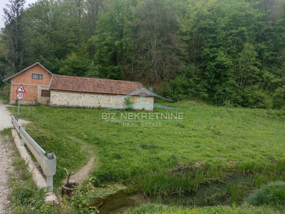 DRAGULJ NA KORANI - kuća+54000 m2