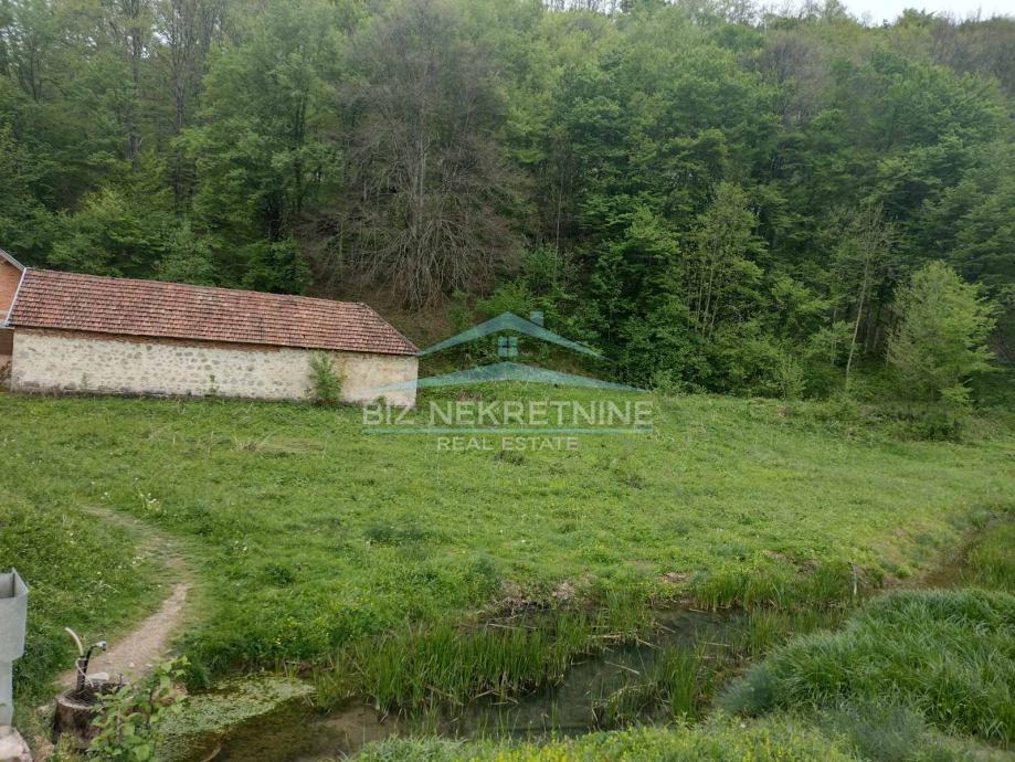 DRAGULJ NA KORANI - kuća+54000 m2