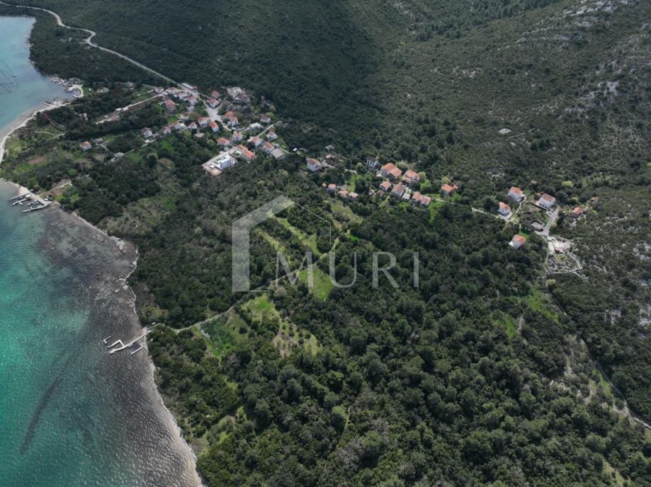 DUBA STONSKA - Građevinsko zemljište blizu mora (552 m²)