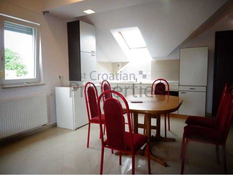 DUBRAVA (KOD OKRETIŠTA)-3-SOBNI, NOVIJI, KLIMA, PARKING (iznajmljivanje)