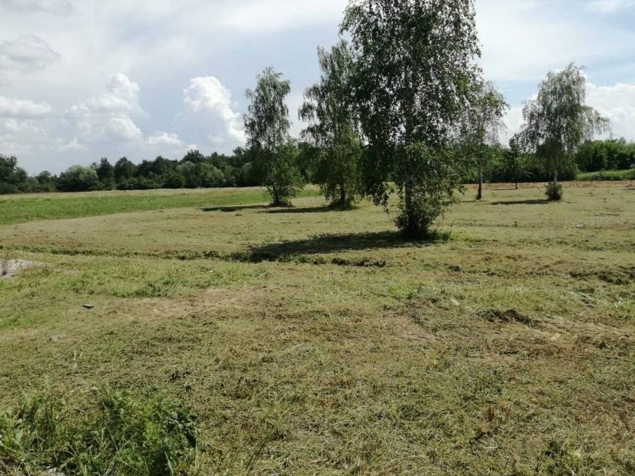 Dugo Selo, 1175m2, građ. parcela, Rimski put