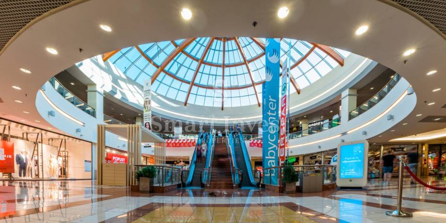 PEĆINE - RIJEKA, dva poslovna prostora u trgovačkom centru Tower Centa ...