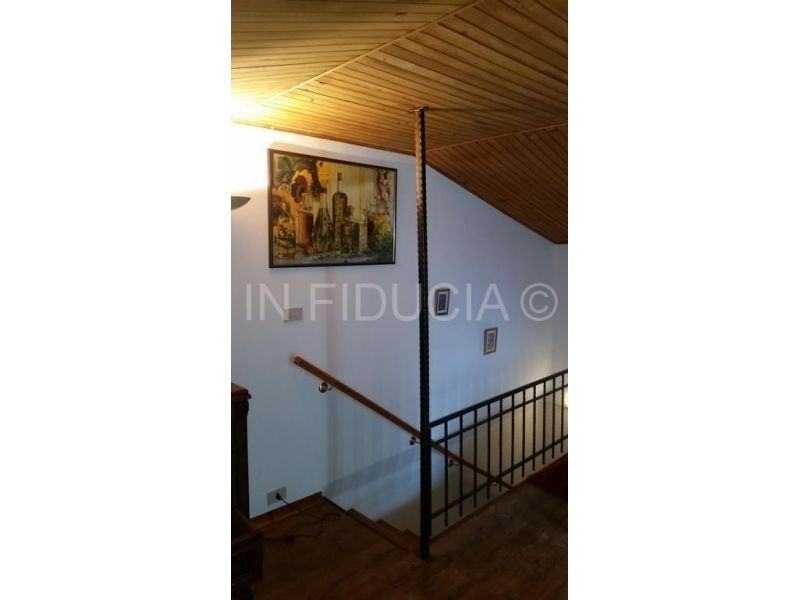Dvoetažni stan u centru Tara sa jednom spavaćom sobom (prodaja)