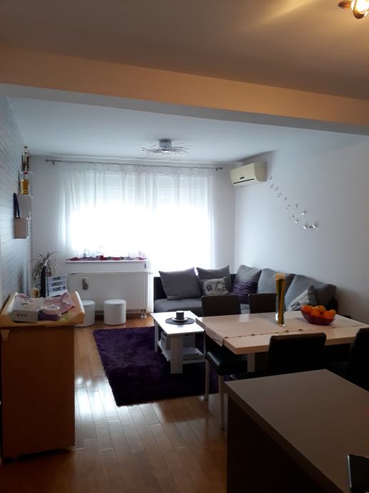 DVOSOBAN STAN 50m2...novije gradnje, novonamješten...DIVALTOVA UL ...
