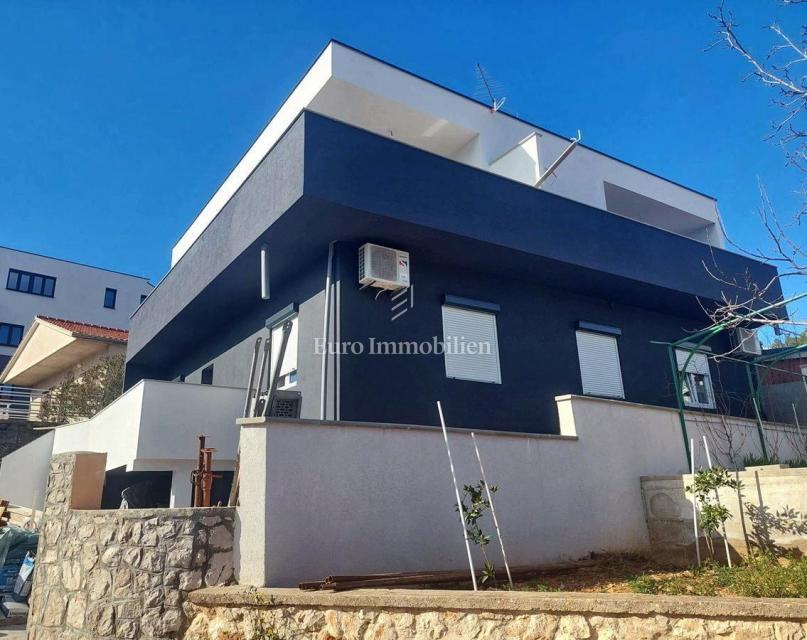 Dvosoban stan u novogradnji, Tisno (prodaja)