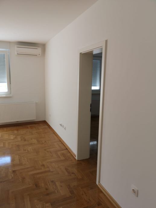FERENŠĆICA - LOVINČIĆEVA, DVOSOBAN, 50 m2, novogradnja, GPM ...