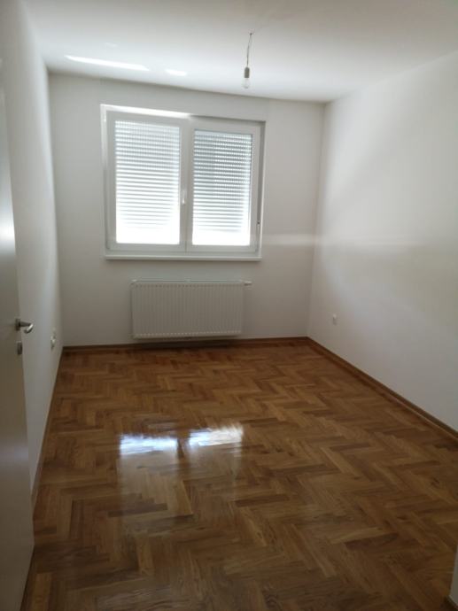 FERENŠĆICA - LOVINČIĆEVA, DVOSOBAN, 50 m2, novogradnja, GPM ...