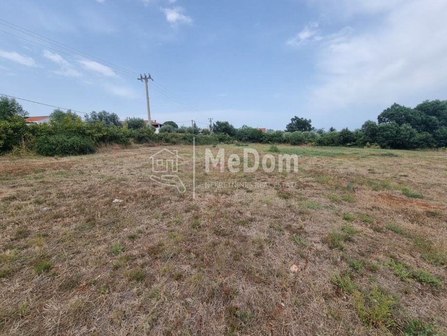 Građevinsko 1500m2,poljoprivredno,4432m2,vidik