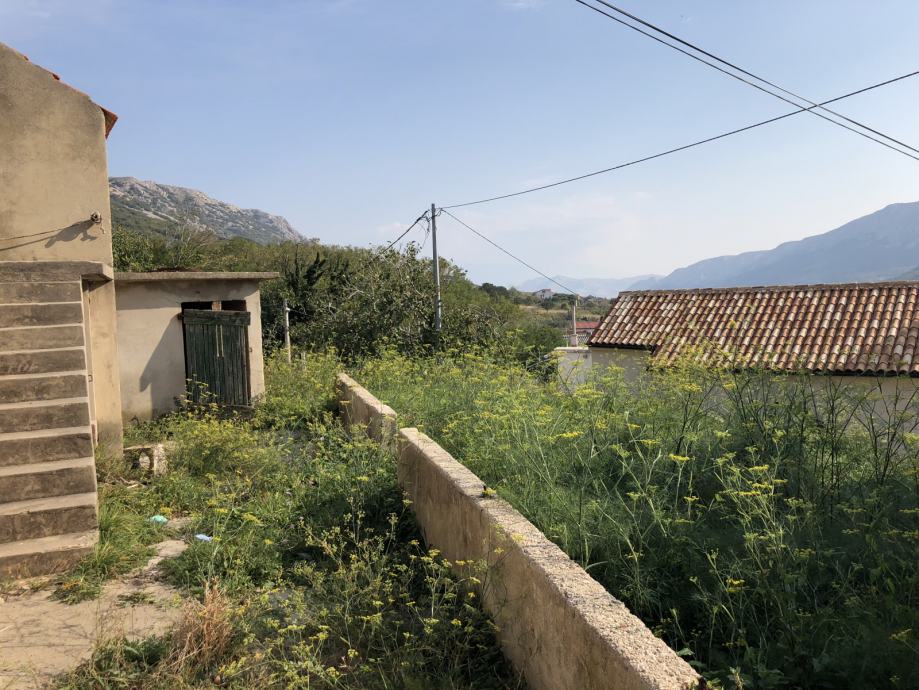 Građevinsko zemljište, Draga Bašćanska, 500 m2 + Stara kuca