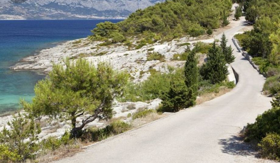 Građevinsko zemljište OTOK BRAC/SUMARTIN/GRAD.ZEMLJ UZ MORE4485m2