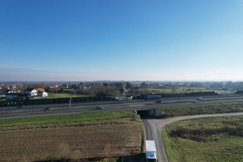 Građevinsko zemljište, Zagreb (Lučko), 12800 m2, IZLAZ NA AUTOPUT A1