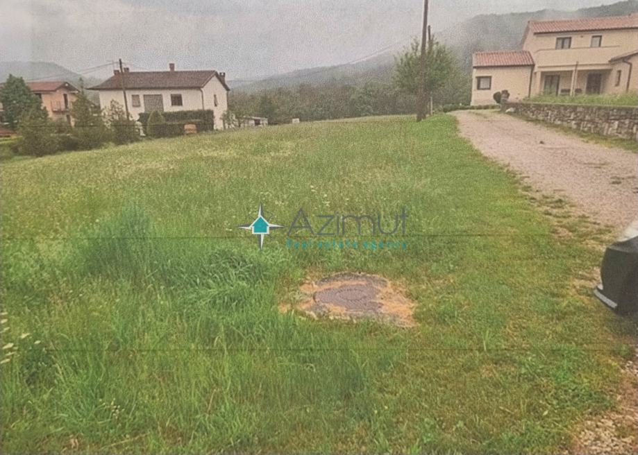 Gradjevinsko zemljiste 1499m2 , podrucje Buzet