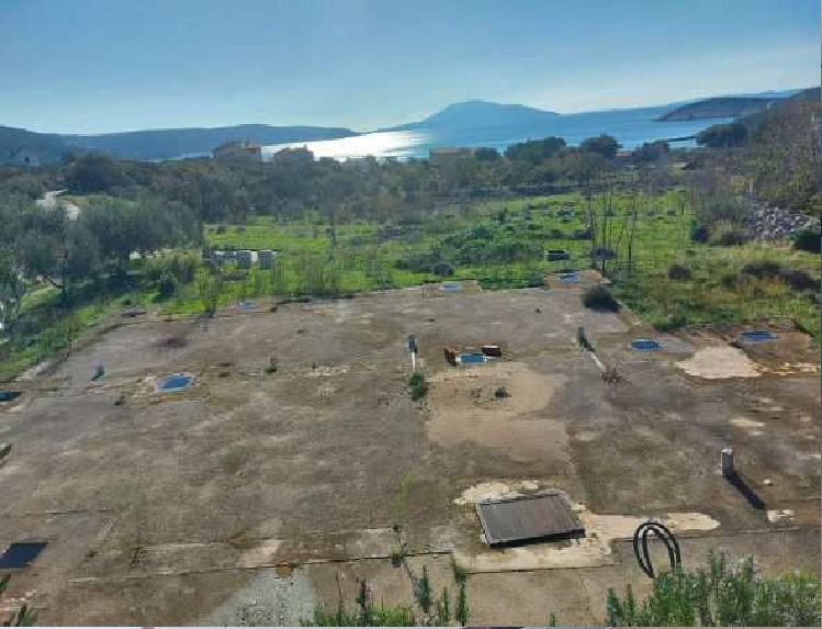 Hotel, restoran, wellness i građevinsko zemljište: Martinšćica (prodaja)